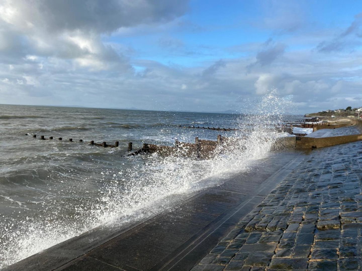 Stunning Pet-friendly Home With Hot Tub Less Than One Minute Walk From Barmouth Beach - Barmouth
