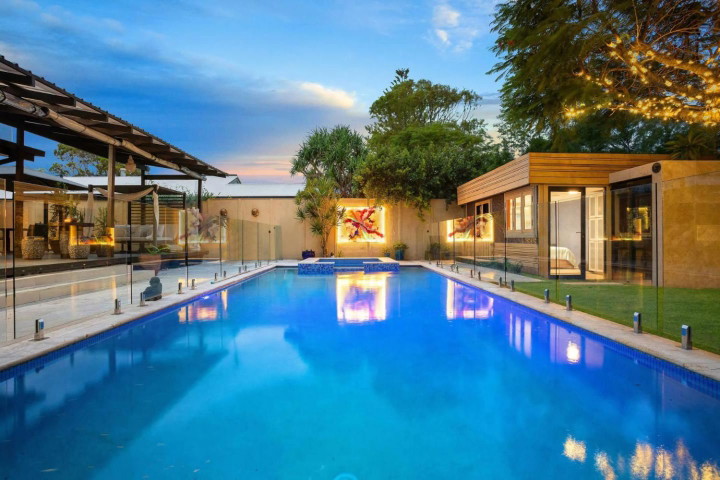 Mokum House Designer Escape With Pool Sauna - Brisbane