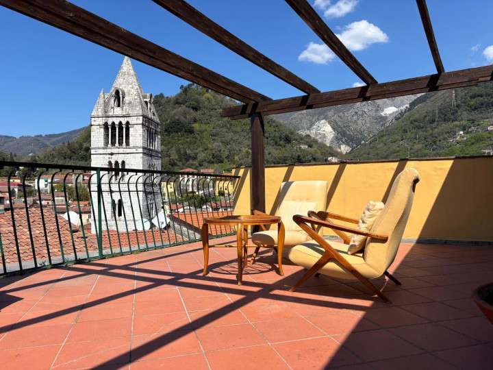 Elegante Attico Centro Storico - Panoramic View - - Carrara