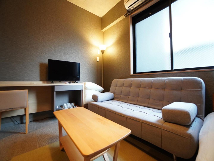 S Base Shijo-omiya - Kyoto
