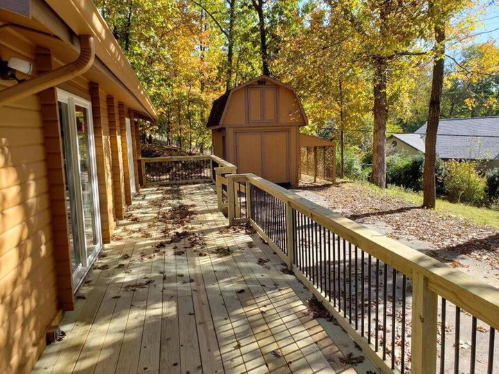 Beaver Lake Arkansas Luxury Cabin - Beaver Lake, AR