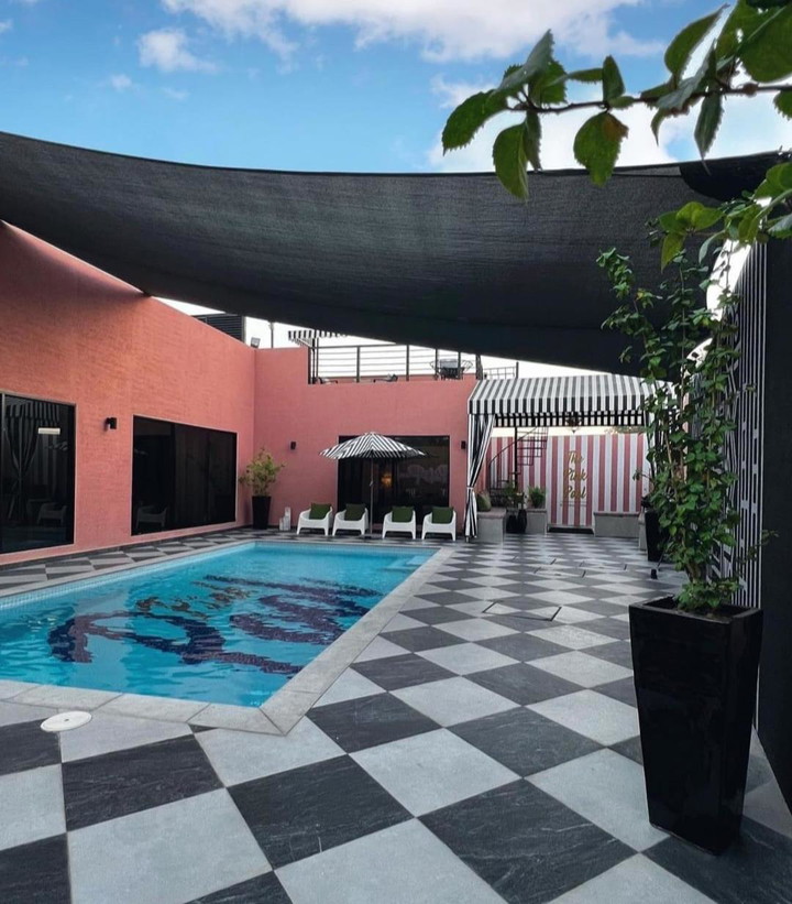 The Pink Pool - Swimming Pool - Ras al Khaimah