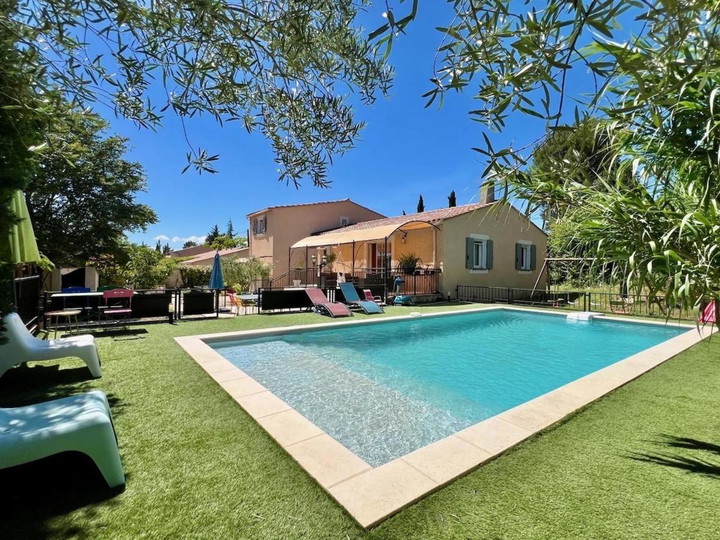 Belle Maison Climatisée Piscine à 2 Pas Du Centre De Bédoin - Bédoin