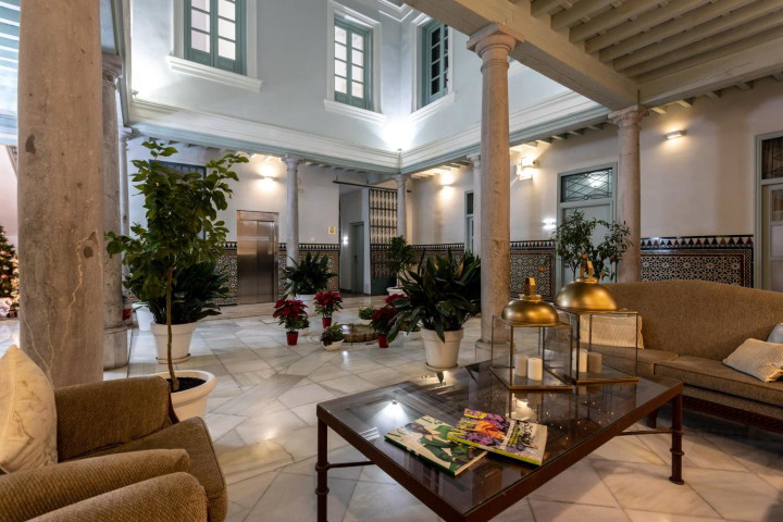 Palacio Cabrera - Lillo - Spain