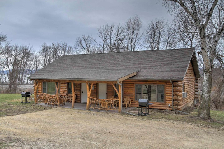 Cabin Near River - Treehouse Masters Stayed Here! - 위스콘신