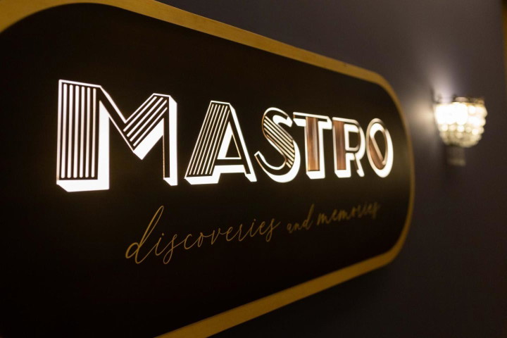 Mastro - Discoveries And Memories - Portugal