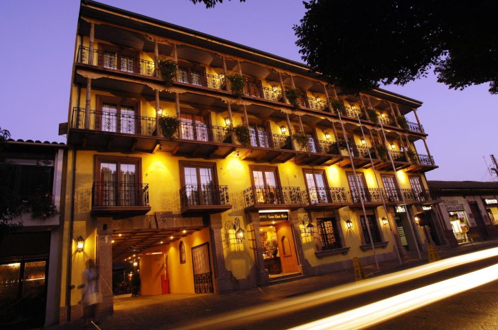 Hotel Santa Cruz Plaza - Santa Cruz