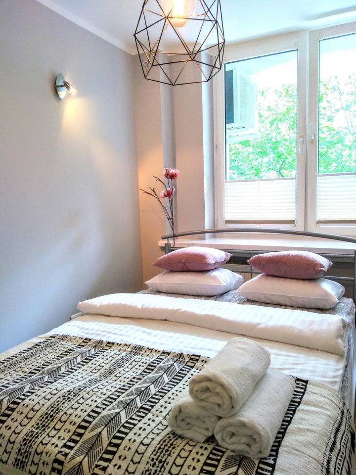 Chill & Explore By Cooee Apartments - Warszawa