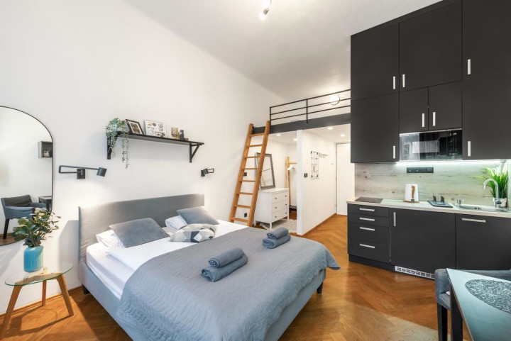 ŽIžkov Nest - Prag