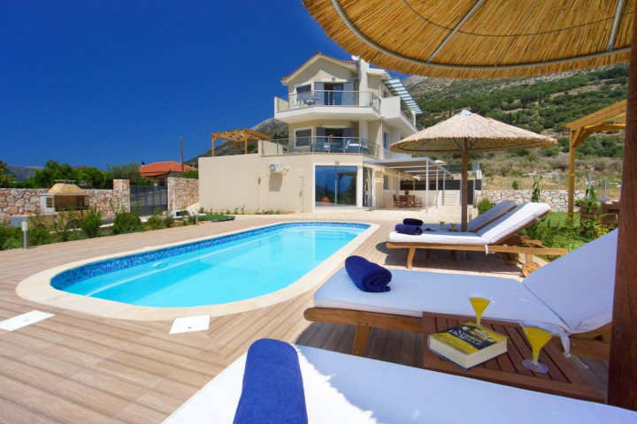 Kefalonia Horizon Villas - Agia Effimia