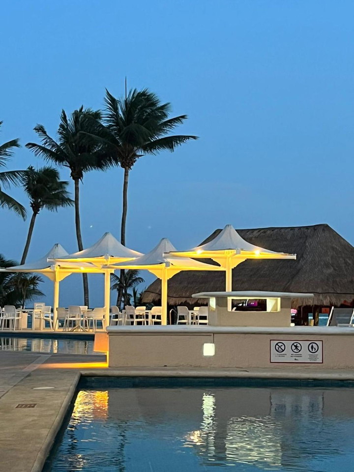 Spacious And Comfortable Apartment W Pool And Golf - Puerto Aventuras