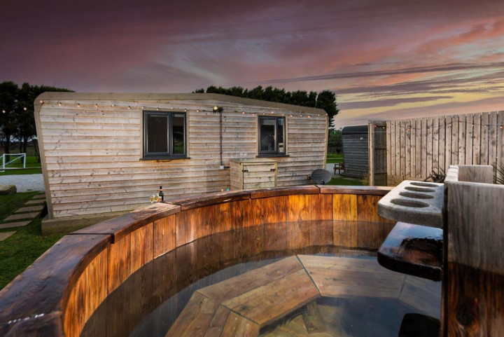 Wheal Rose - Hot Tub - Parking - Free Wifi - On-site Activities - Helston