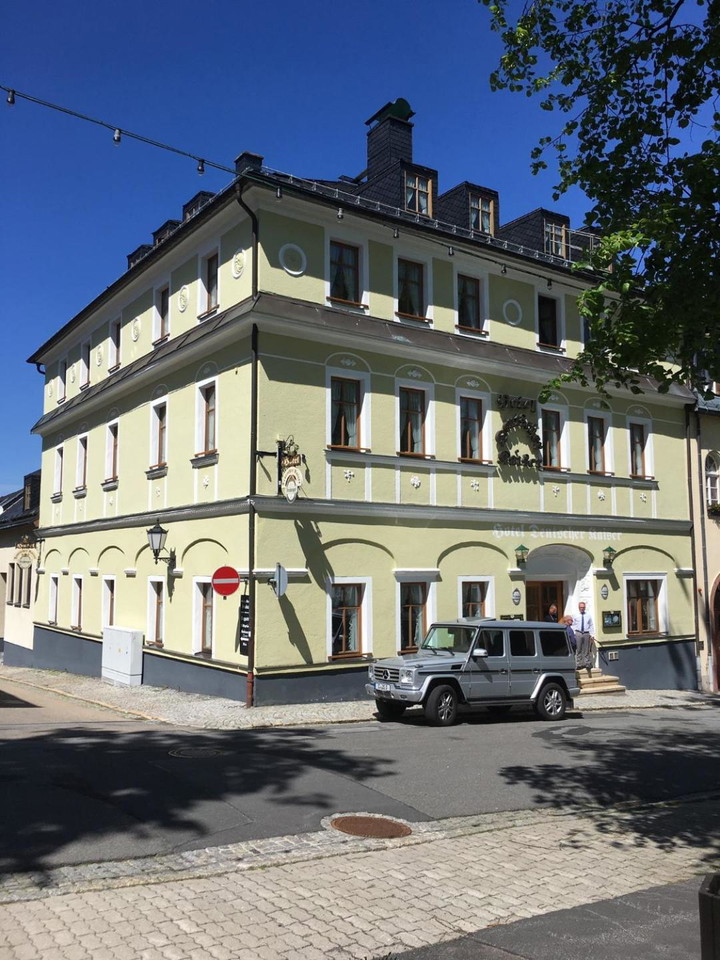 Aparthotel Deutscher Kaiser Ferienwohnungen - Fichtelberg