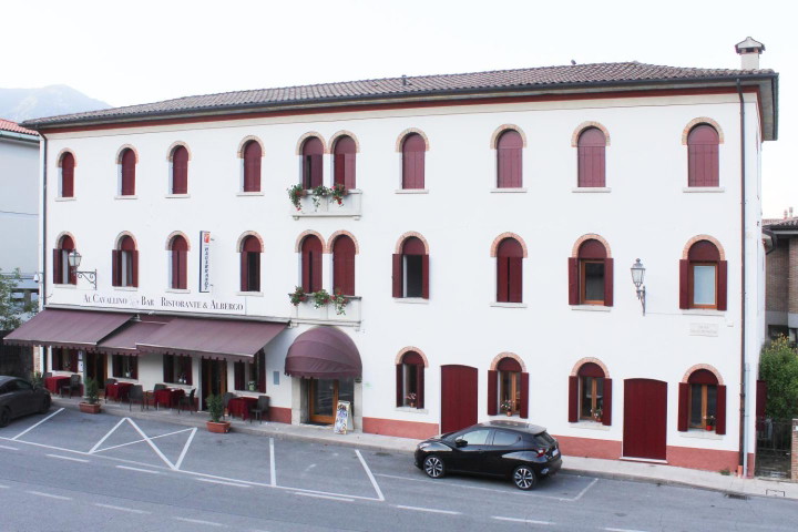 Al Cavallino - Italia