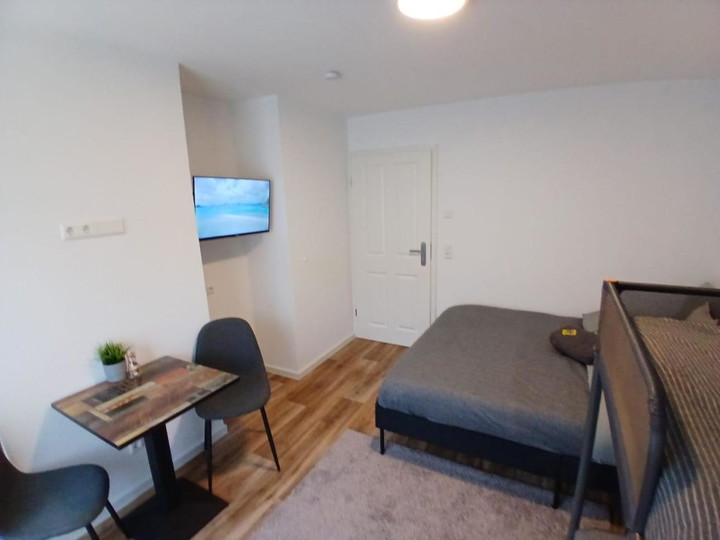 City Hub Room 18 - Mit Balkon - Black Forest