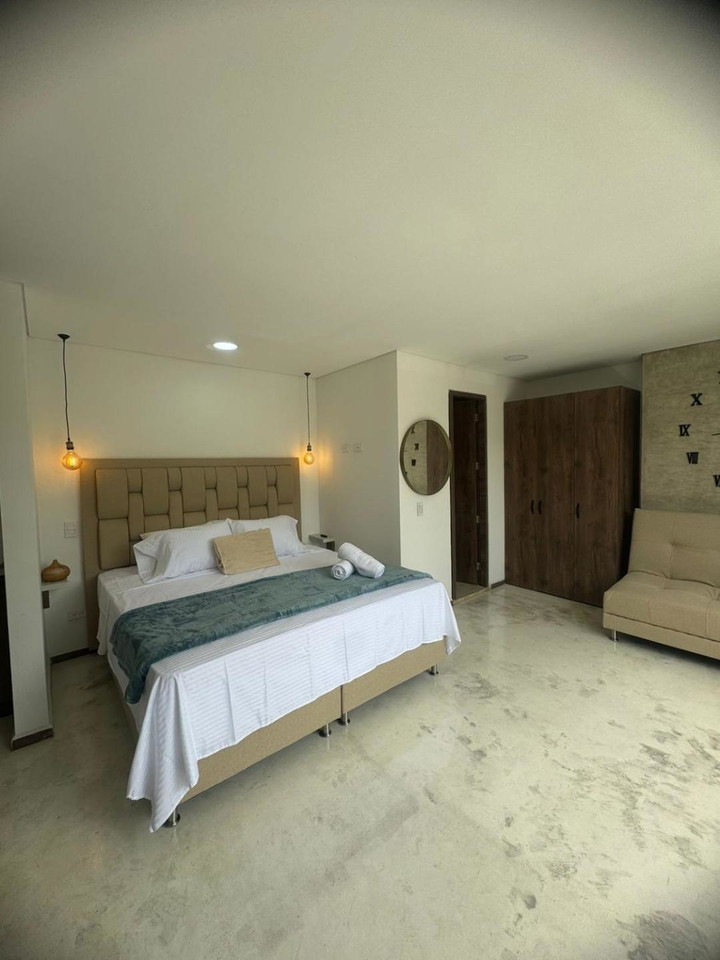 Faro 201, 202, 203 Lujo En Laureles Ubicación Premium - Medellín