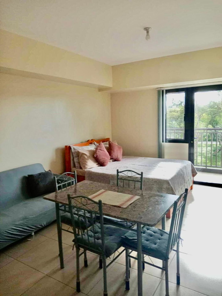 Condo Unit Near Ayala Serin Mall - Talisay