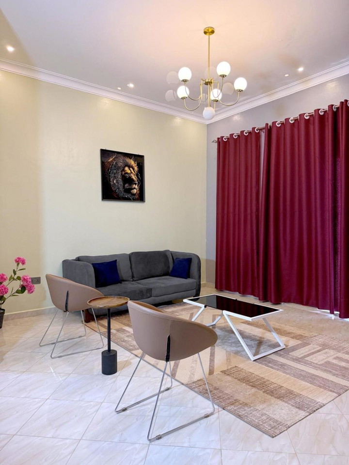 Spacious Apartment In Muyenga Via Kiwafu Road - Kampala