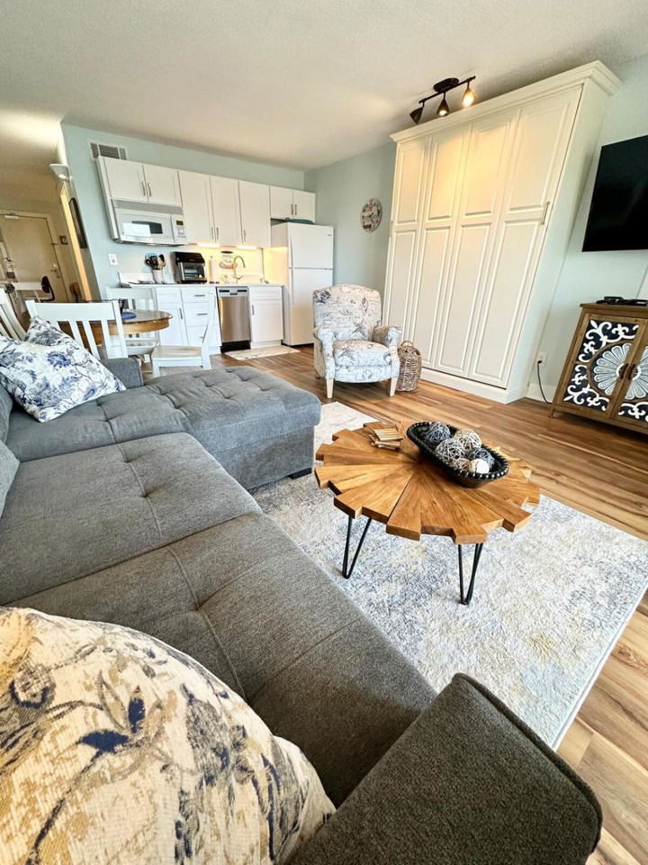 Private Wrightsville Beach Retreat - Channel View! - ライツビル・ビーチ, NC