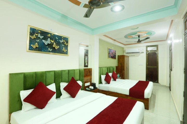 Hotel Radha Rani Palace - Ayodhya