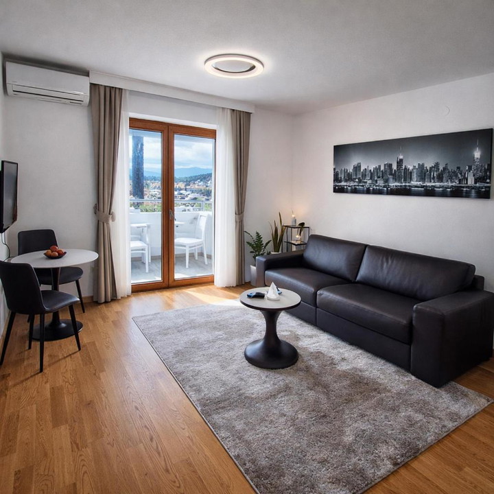 Luxury Apartment-aurora 33 Free Parking City Center - Podgorica