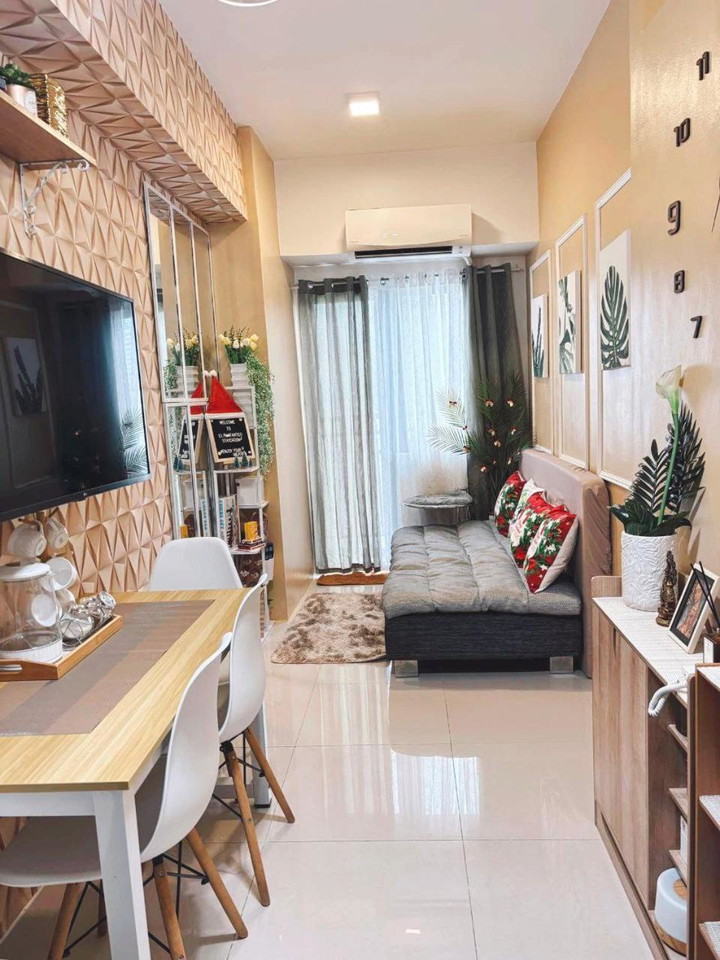 El Romantico Staycation At Fame Residence - Makati