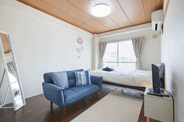 Sun White Gyoutoku 303 - Maihama