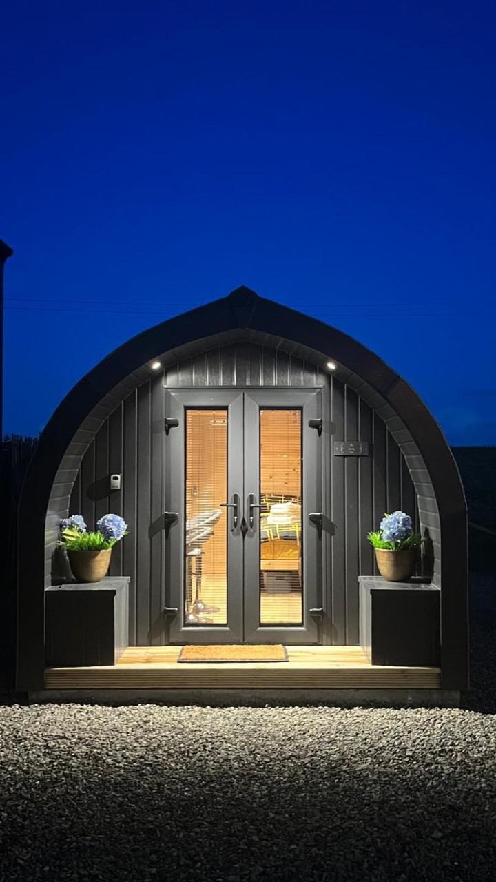The Sandy Pod - Isle of Lewis