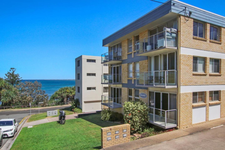 Rosalie Unit 1, 4 Margaret St, Kings Beach - Bribie Island