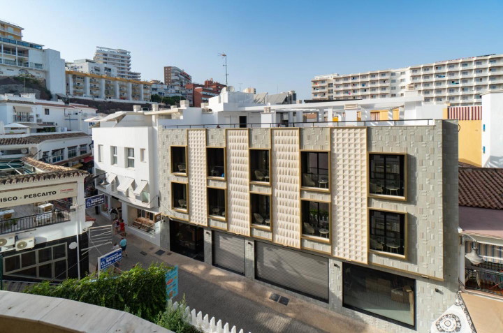 Hotel Perla Del Sur - Malaga