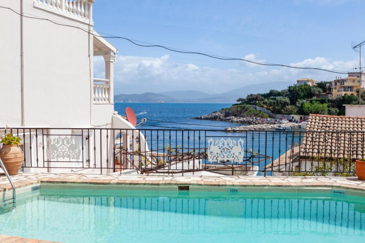 Limani Apartments - Greece
