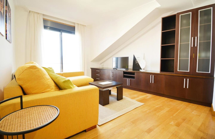 Galihost - Céntrico Apartamento Con Parking En Cambados - Cambados