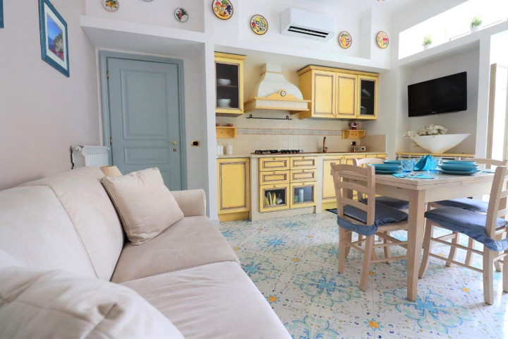 Alpa Suite - Sorrento