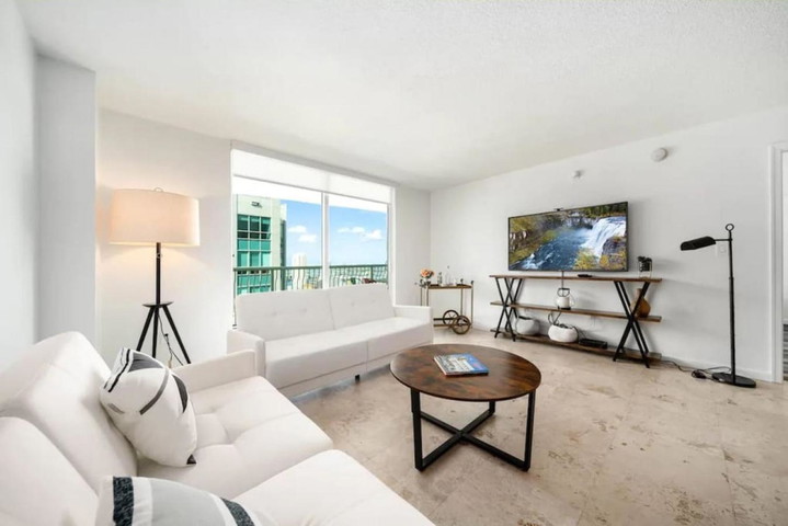 Penthouse Apt W Private Balcony King Bed Parking - Miami Beach