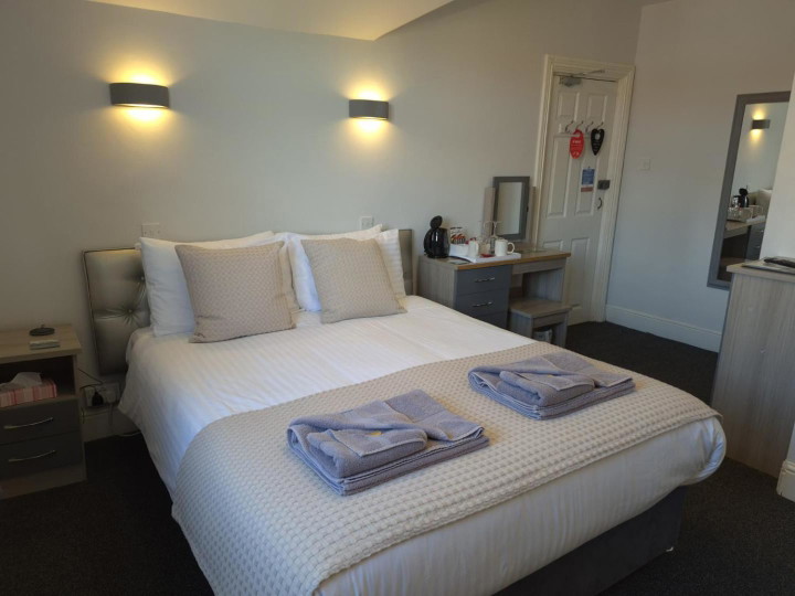Barclay Guest House - Paignton