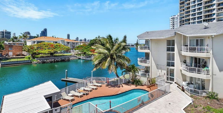 Peaceful River View Getaway - Gold Coast