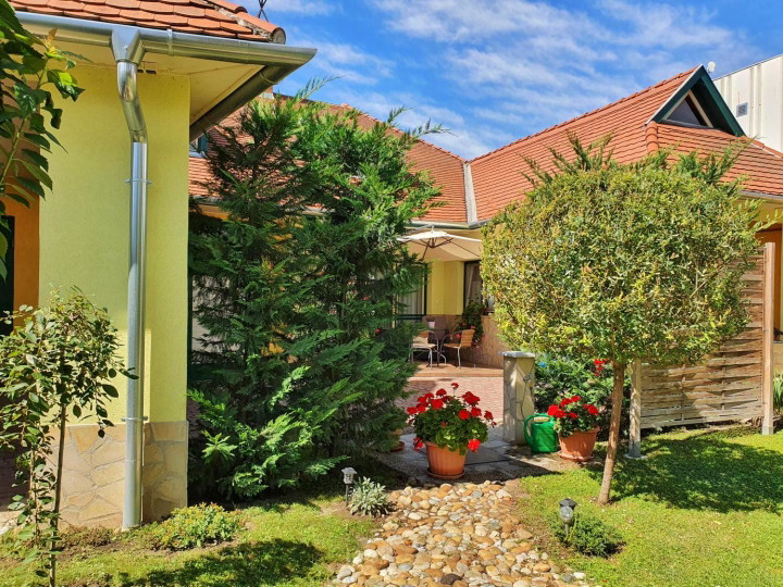 Gardenia Apartman - Esztergom
