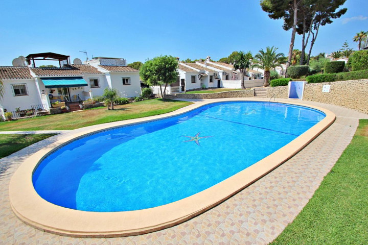 Vista Mar - Modern, Well-equipped Bungalow In Moraira - Moraira