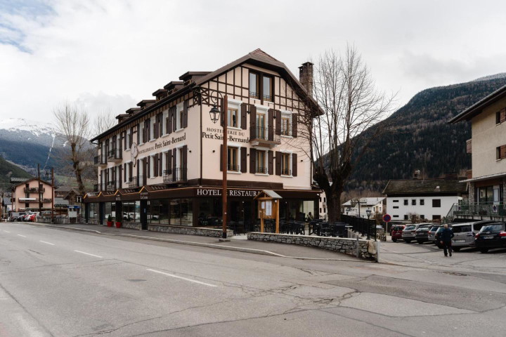 Hostellerie Du Petit Saint Bernard - La Rosière