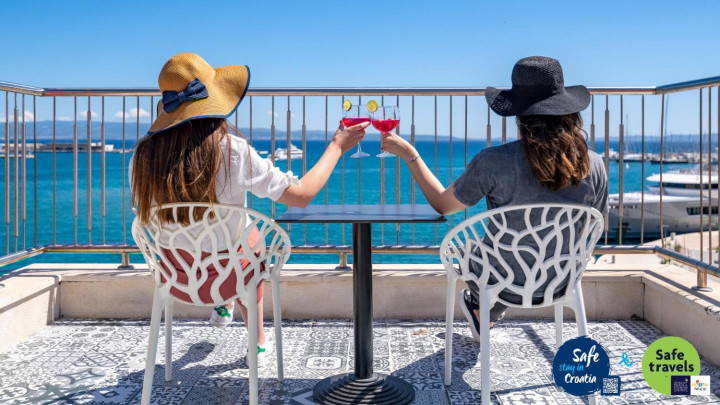 Galeria Valeria Seaside Downtown - Mag Quaint & Elegant Boutique Hotels - Split