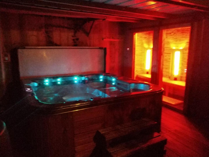Sea You Soon Privé Kamer Met Jacuzzi En Sauna - Bredene