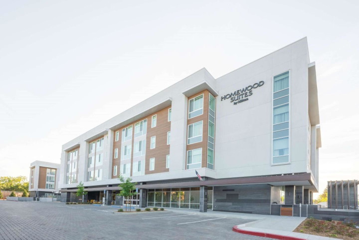 Homewood Suites By Hilton Sunnyvale-silicon Valley, Ca - Saratoga, CA