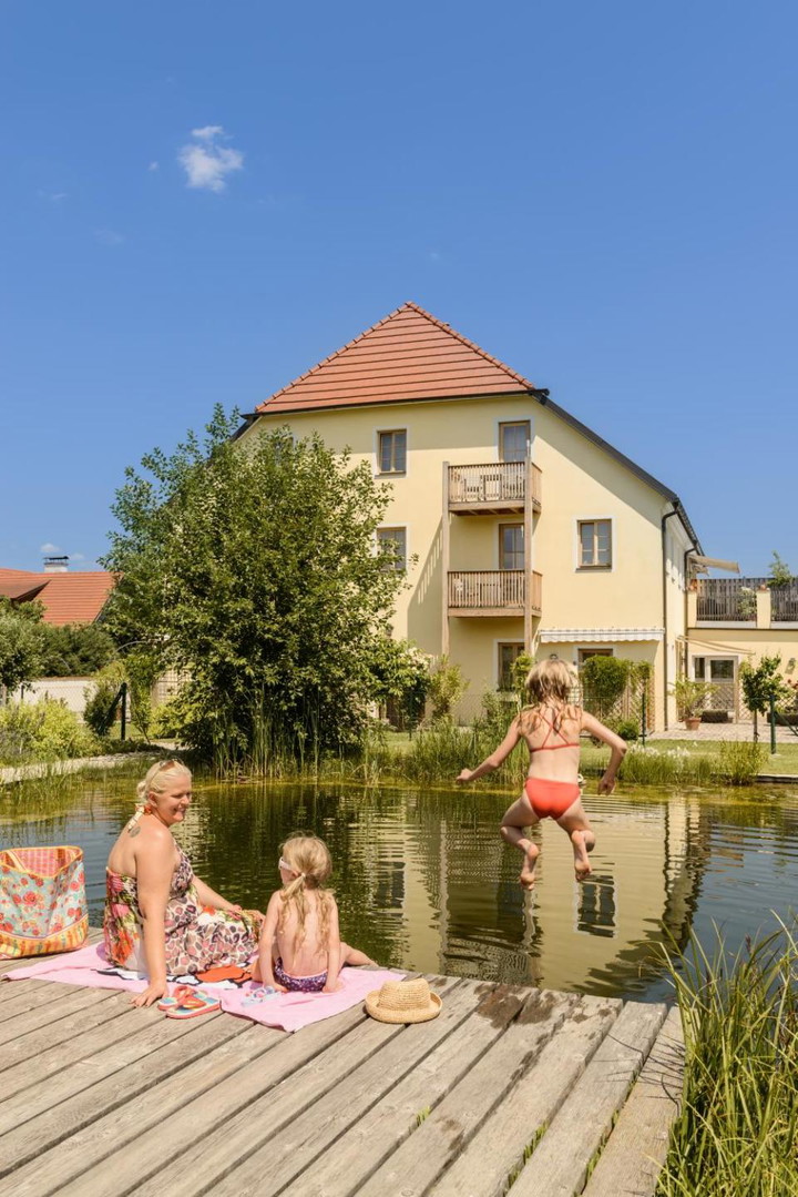 Ad Vineas Gästehaus Nikolaihof-hotel Garni - Dürnstein