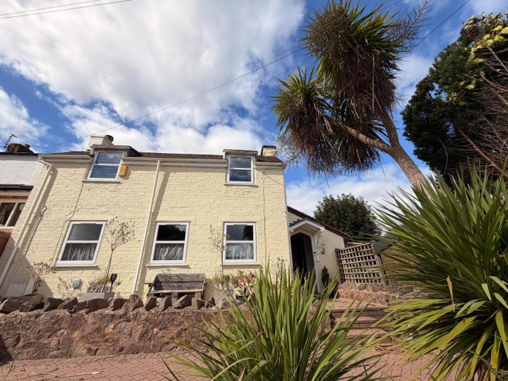 Pump Cottage - Malvern