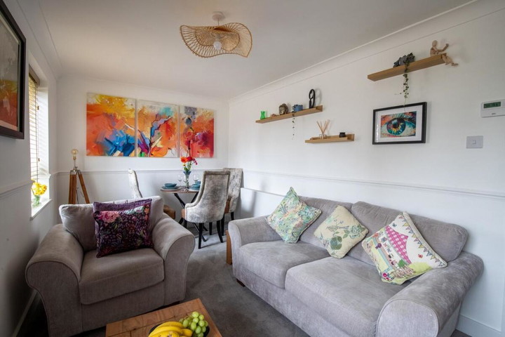 Cosy 2 Bed Apartment 5 Min Walk To Town Centre Perfect For Contractors, Business People Or Just Having A Weekend Break - Aylesbury