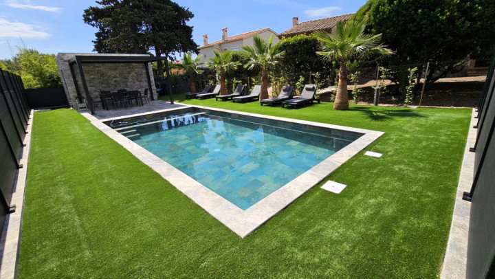 Etoile Du Berger Saint Aygulf 3 Villas Et 4 Appartements Jardin Individuel Et Piscine Chauffée En Saison - La Mer Et Les Plages 450 M - Var