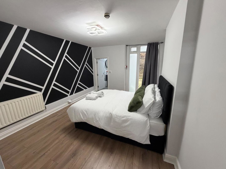 Apartment Sleeps 2 With Wifi - Londres