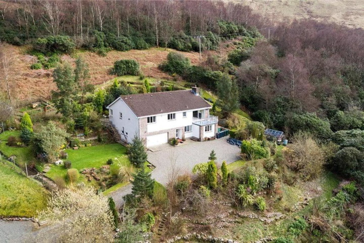 Braemor 4 Bedroom Villa, All En-suite - Loch Lomond
