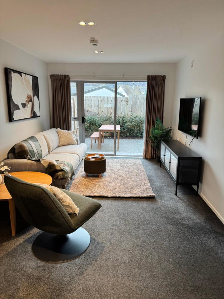Plantation Apartment - Wanaka
