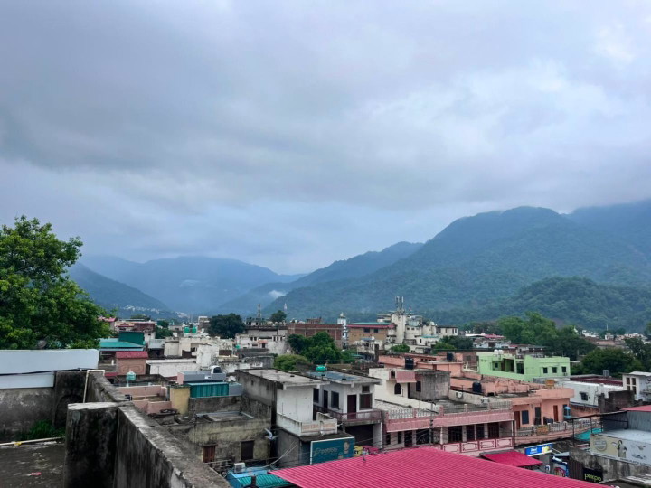 Dharohar Hotel Railway Road - Rishikesh